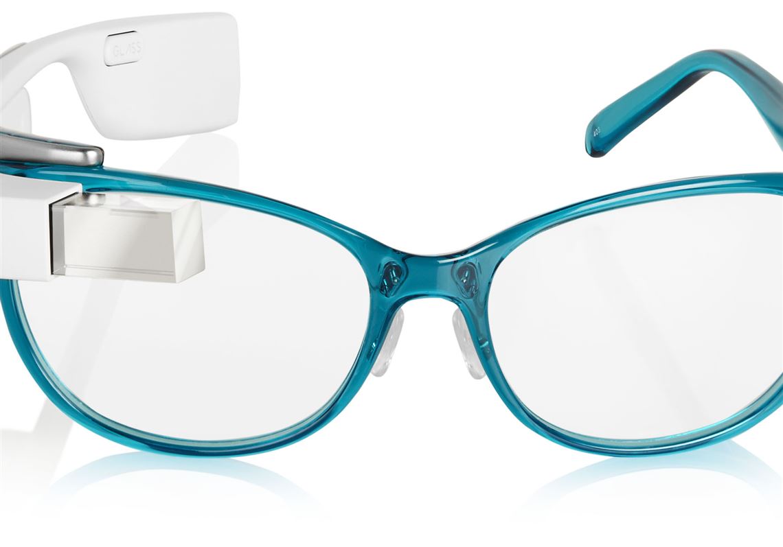 Smart Style: Fashion teams with technology to give wearable gadgets a ...