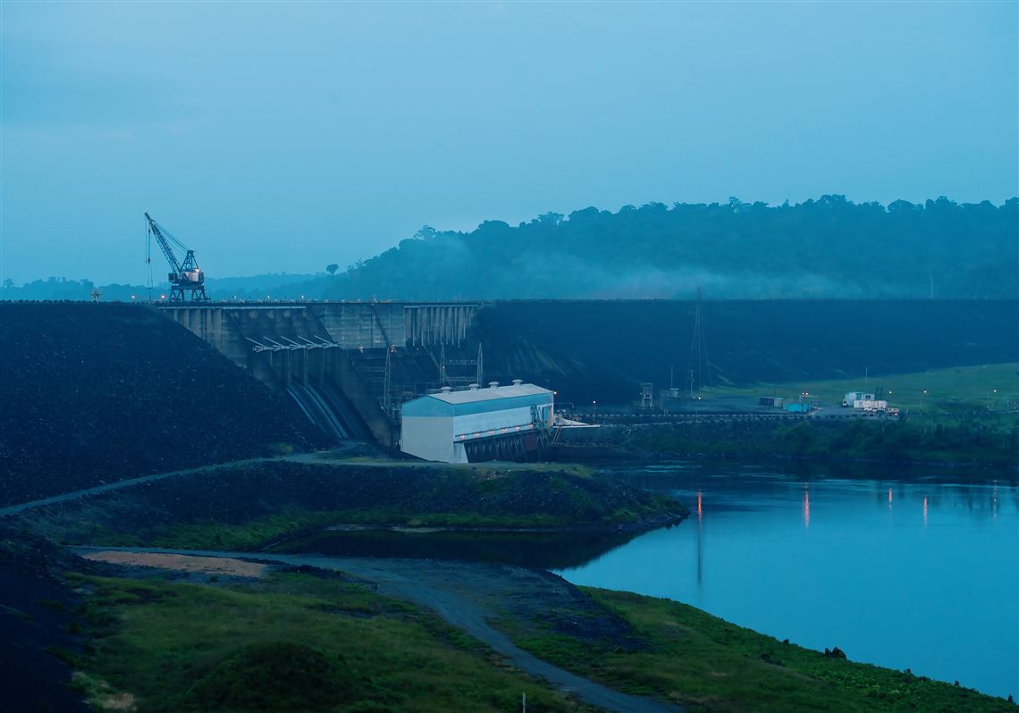 Dispute over Alcoa's dam roils South American nation's parliament ...