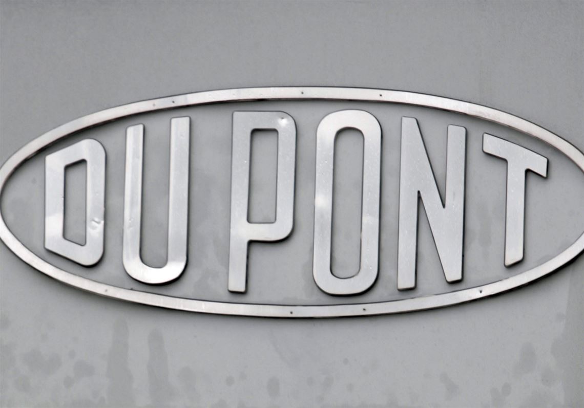 DuPont cuts jobs ahead of Dow merger; Cargill exits crop insurance ...