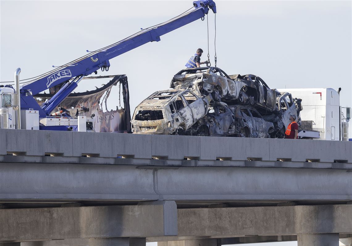 Officials Say At Least 7 Dead In Massive Vehicle Crashes In South