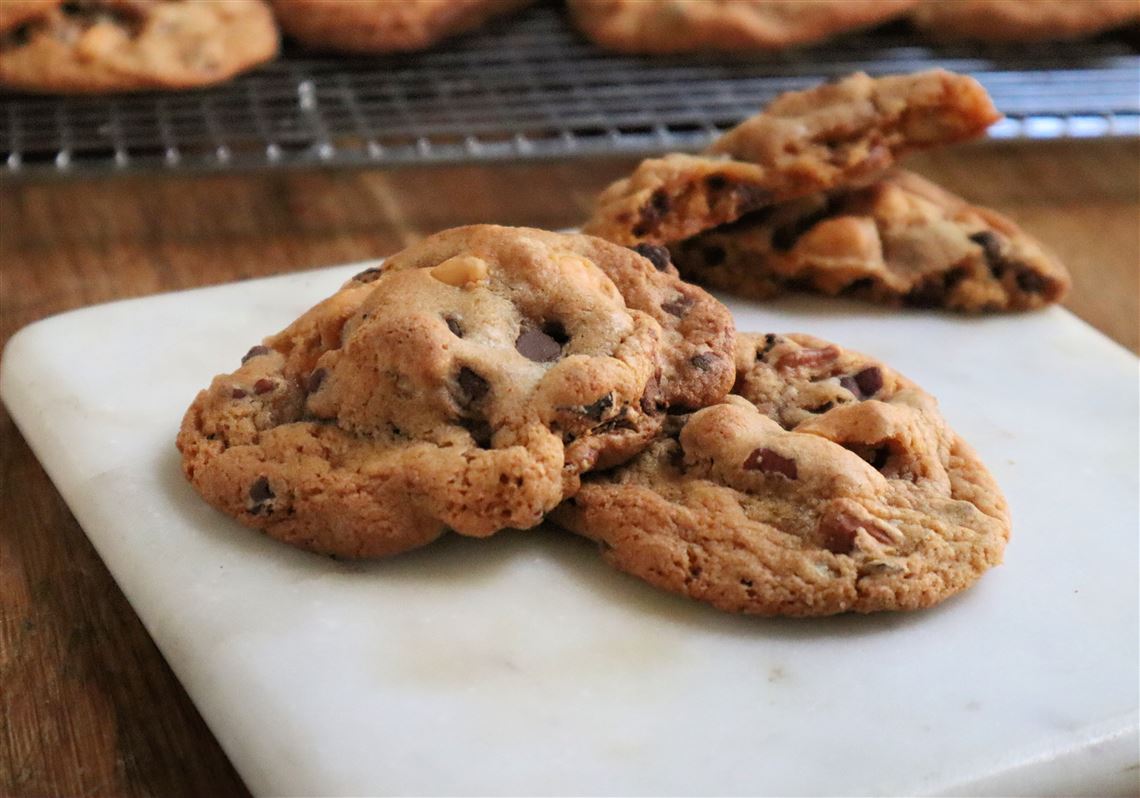 Gretchen's table: Chocolate Butterscotch Pecan Pudding Cookies ...