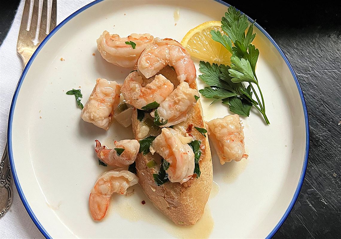 Scampi alla Buonavia will fit right in with Feast of the Seven Fishes ...