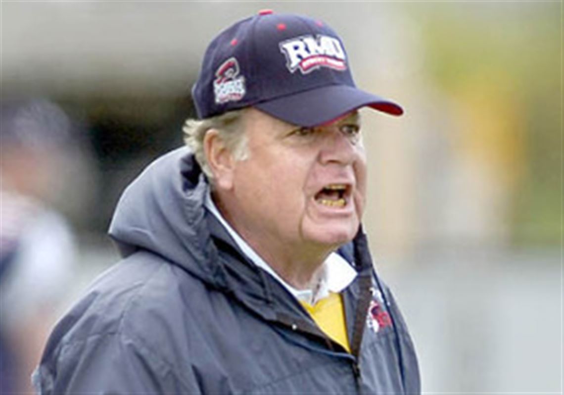 Joe Walton, who built Robert Morris’ football program from the ground ...