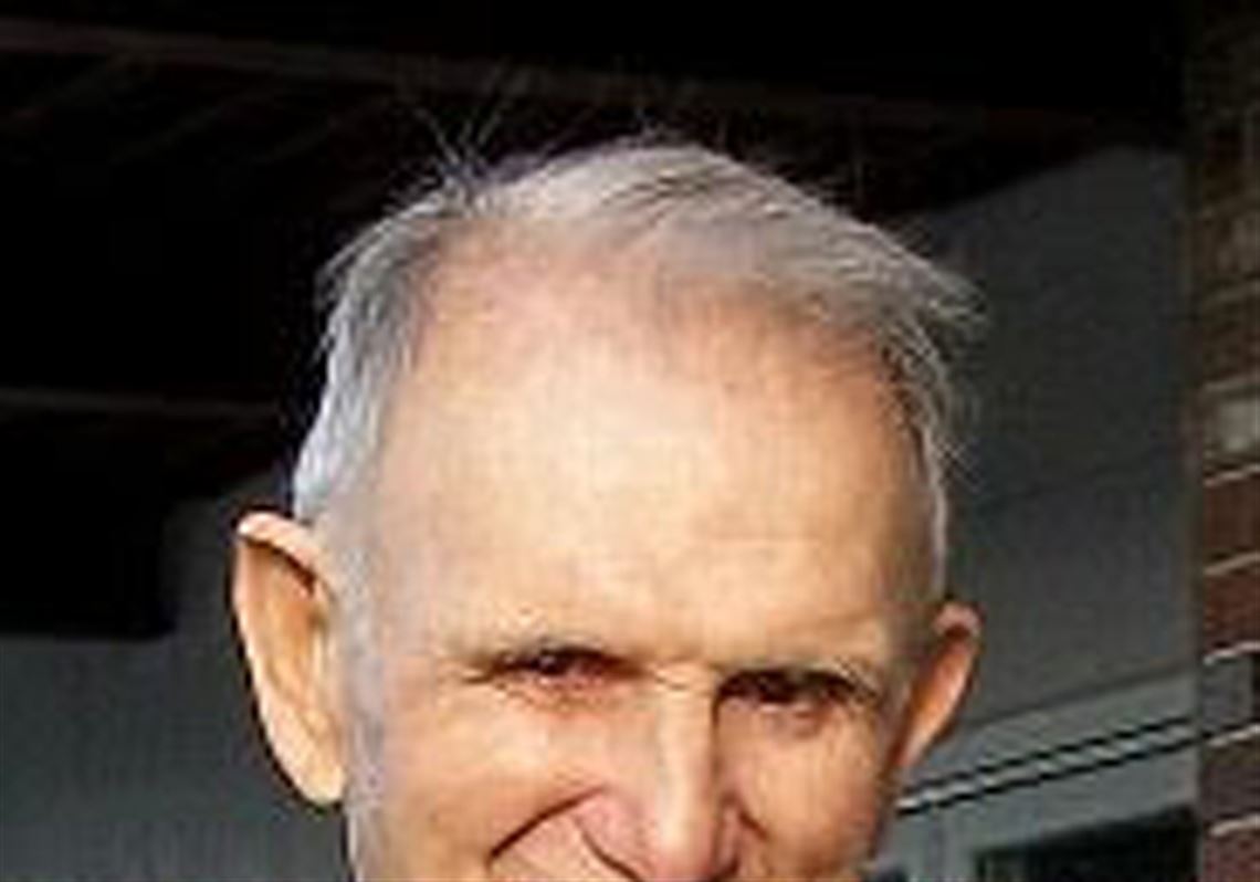 Obituary: John P. Lytle / Brentwood native, devoted family man, WWII ...