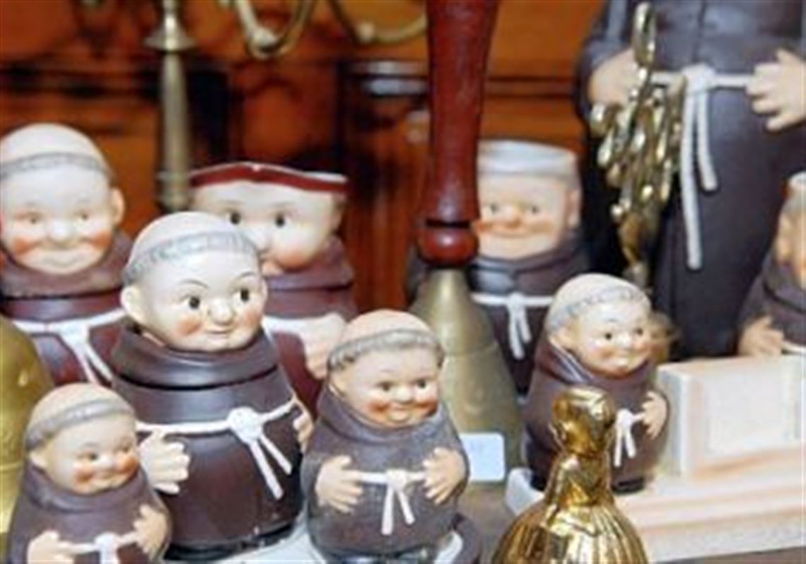 Funk Times 2: In a pair of old homes, antique shop owners' quirky ...