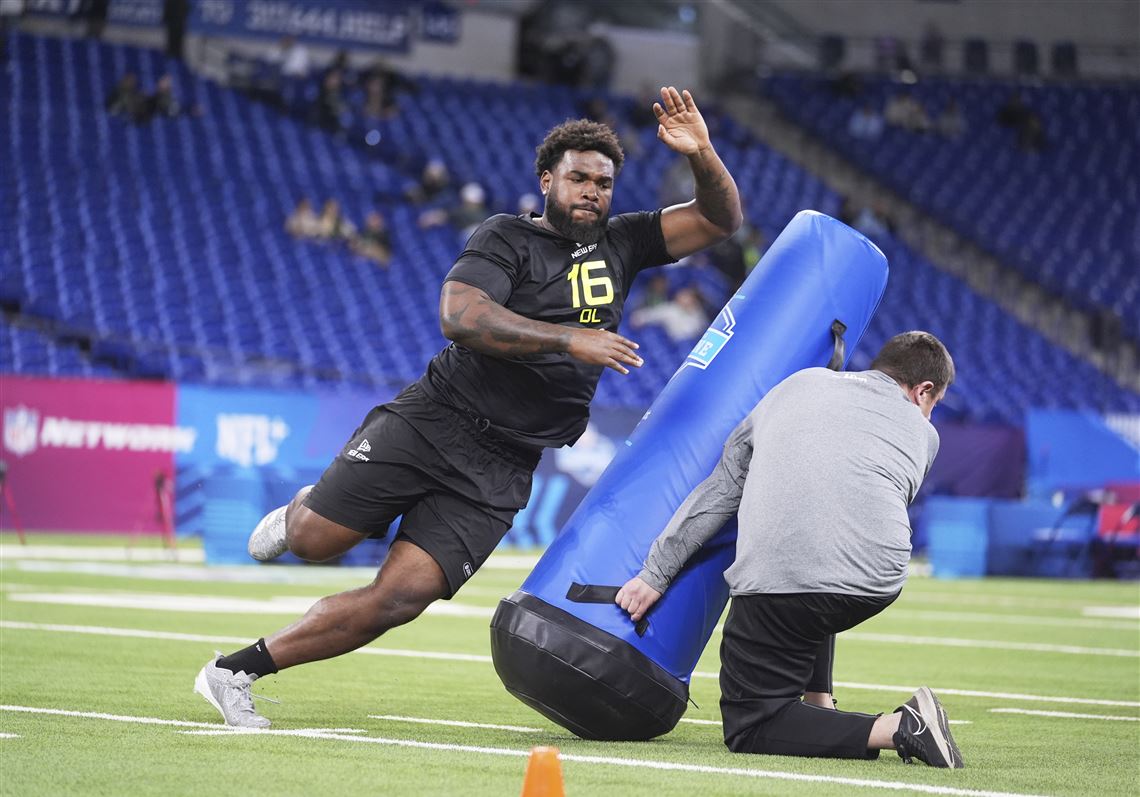 WATCH: Consensus on Oregon DL Derrick Harmon in Steelers mock drafts ...