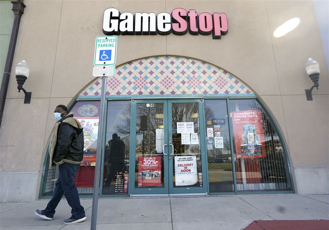 GameStop resumes its surge, and Wall Street bends under the pressure ...