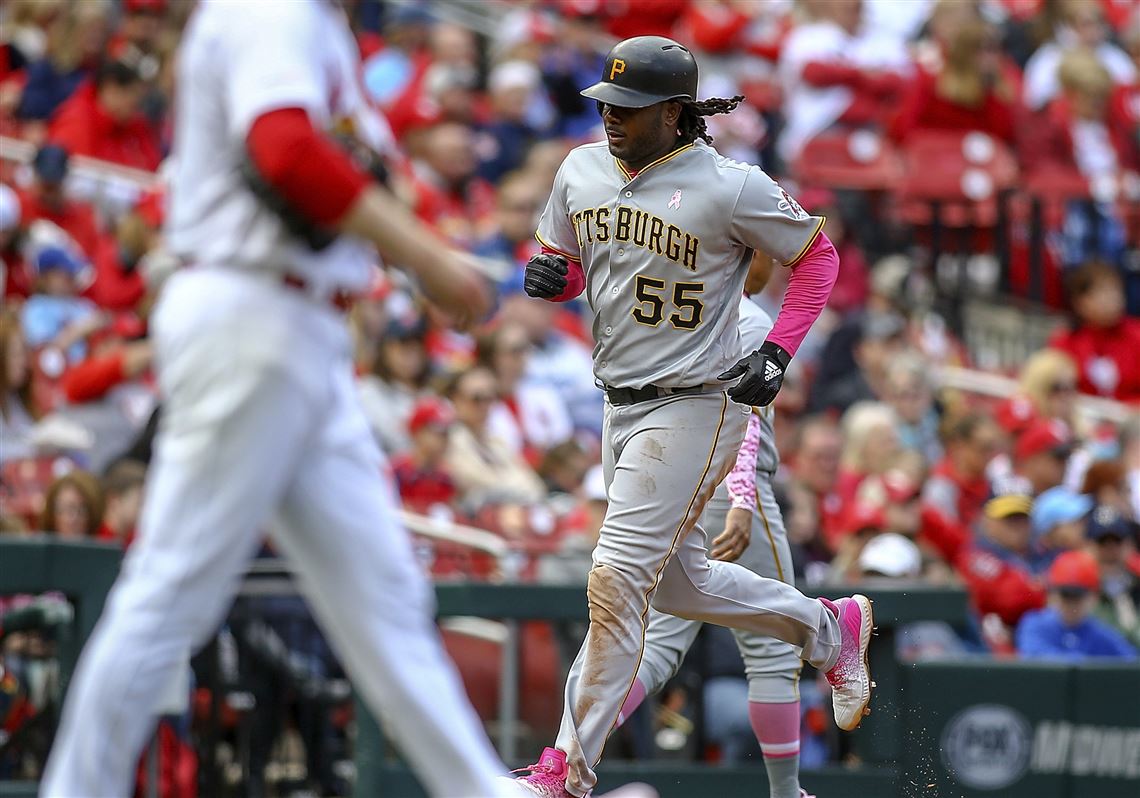 Josh Bell carries MLB-best active hitting streak into Tuesday's game ...