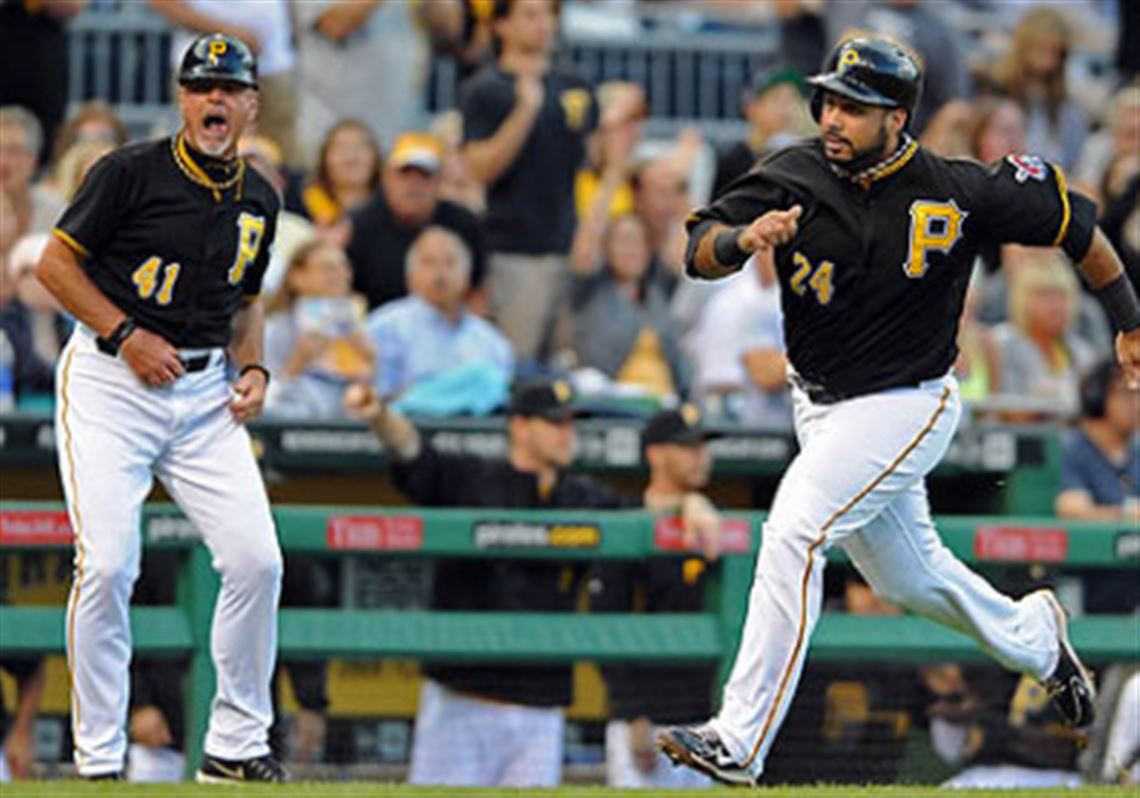 Pirates third-base coach addresses Penn State's baseball team ...