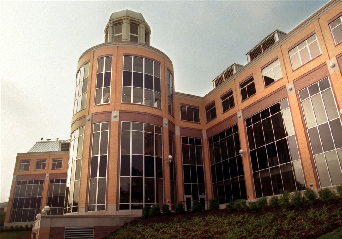 George Washington University Is Dropping Its ‘colonials Moniker Could Robert Morris University