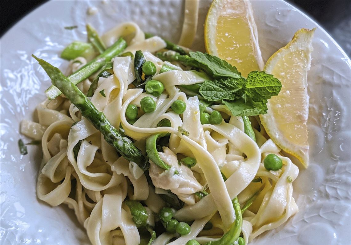 Think green on the first day of spring with a fresh veggie pasta ...