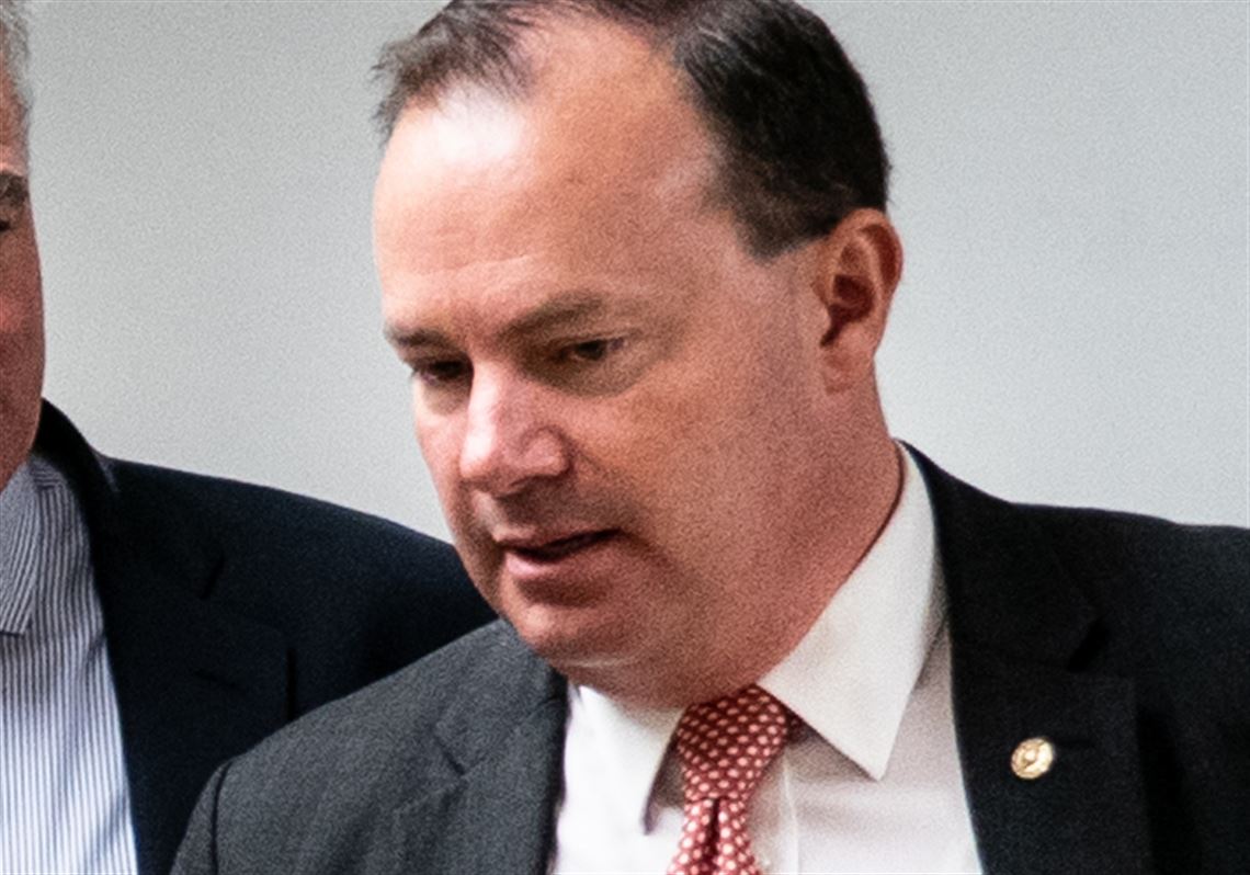 GOP Sen. Mike Lee gets heated after the ‘worst briefing’ he’s had ...