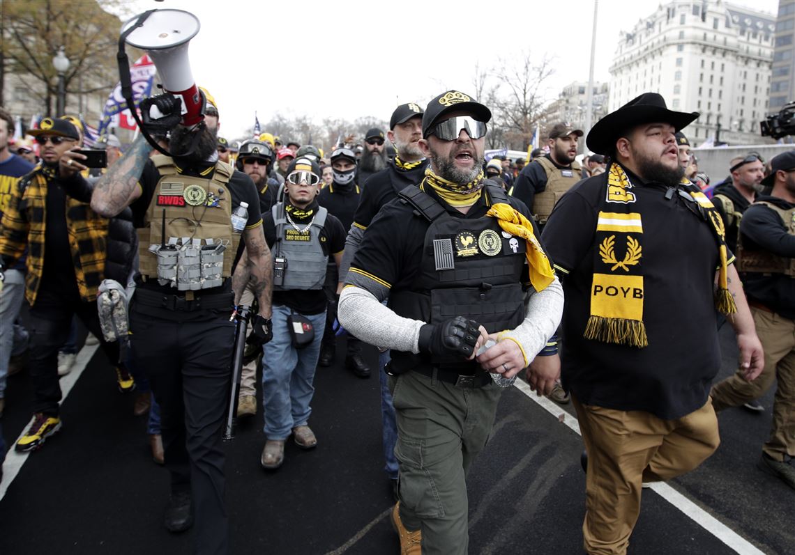 Trump loyalists rally in Washington as president plots next move ...