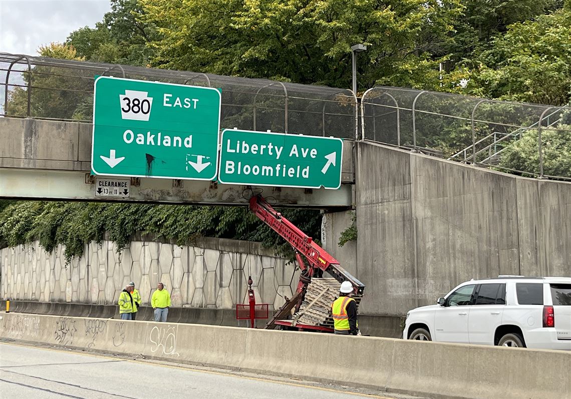 Bigelow Boulevard reopens after demolition of pedestrian bridge ...