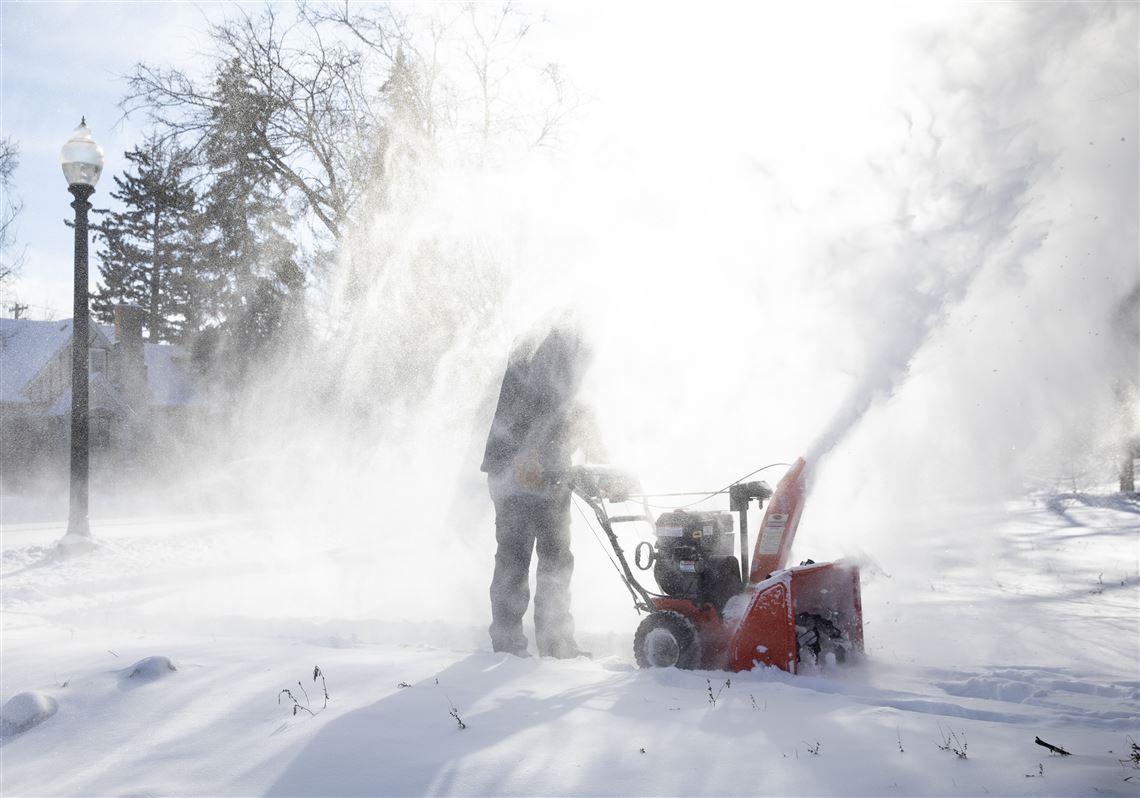 'Arctic cold front' to freeze region Thursday night, with a little snow ...