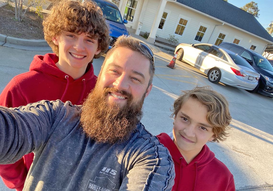 Friends, strangers remember a grizzly of a man who died after stopping ...