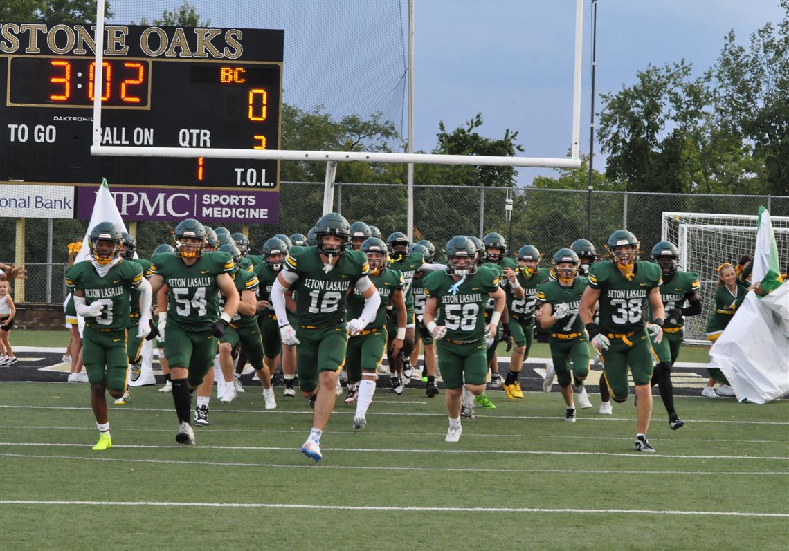 Small schools football notebook: Seton LaSalle off to unbeaten start ...