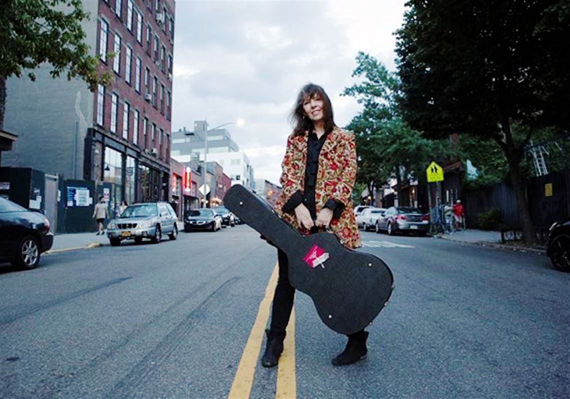 Amy Rigby -- indie-rock's 'Mod Housewife' -- talks livestream, 'Girl to ...