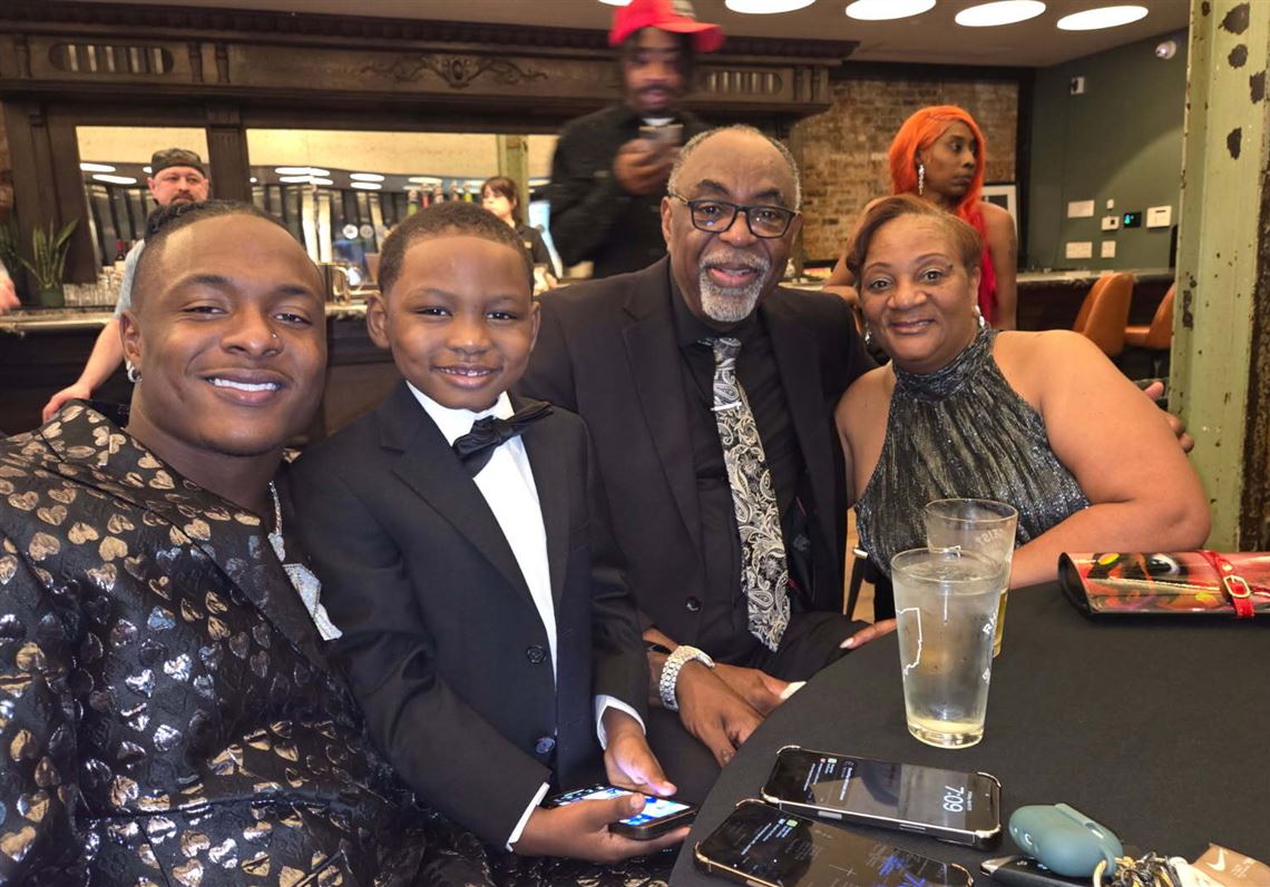 Jason Mackey: New Steelers RB Kaleb Johnson defined by loyalty, tenacity and humility ...