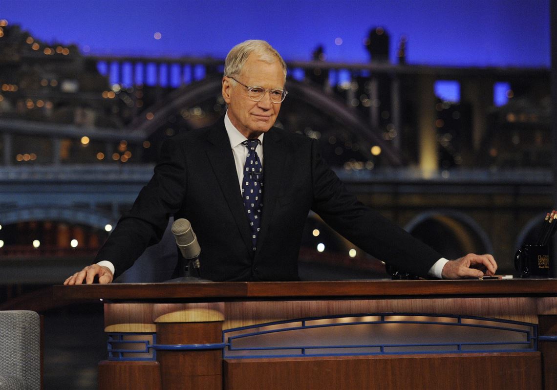 With no tears, David Letterman signs off after 33 years as late-night ...