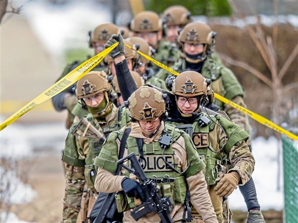 Pittsburgh council approves $80K settlement for mishandled SWAT raid ...