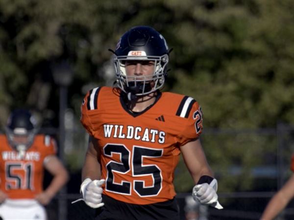 # 25 6' 2" 211 OLB /RB