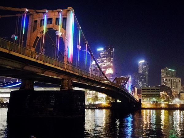 Pittsburgh Bridges At Night Dave DiCello على X: "The Sister