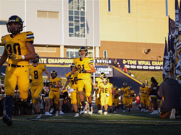 Bell Gardens Football